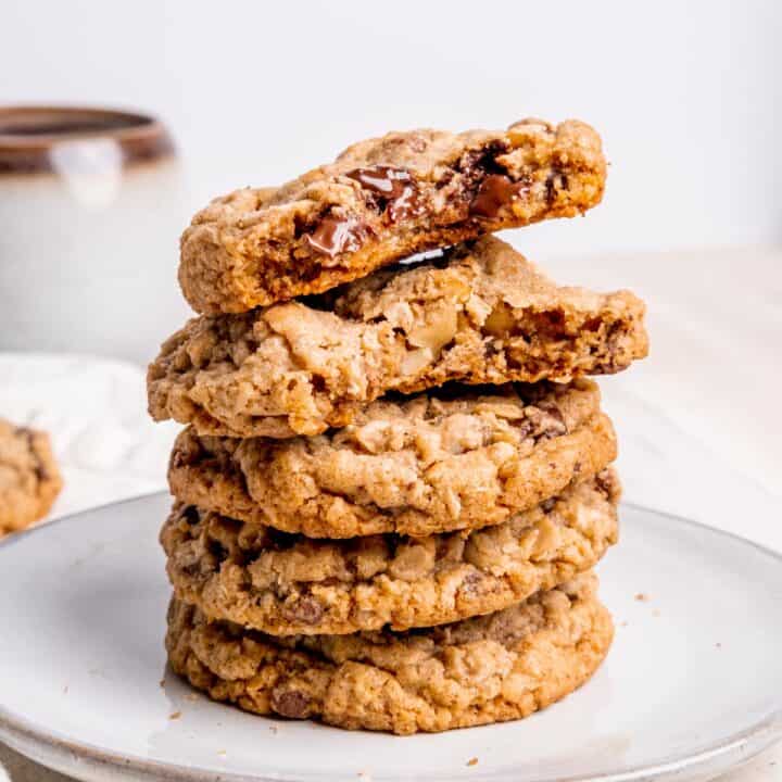 The Best Chocolate Chip Cowboy Cookies (No Chill) – Broken Oven Baking