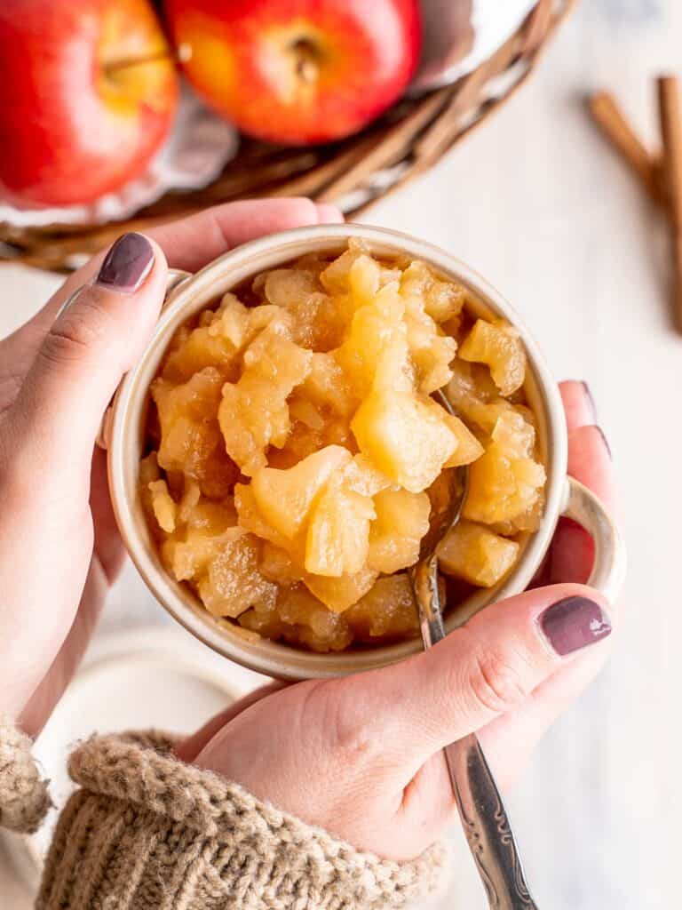 Homemade Chunky Applesauce – Broken Oven Baking