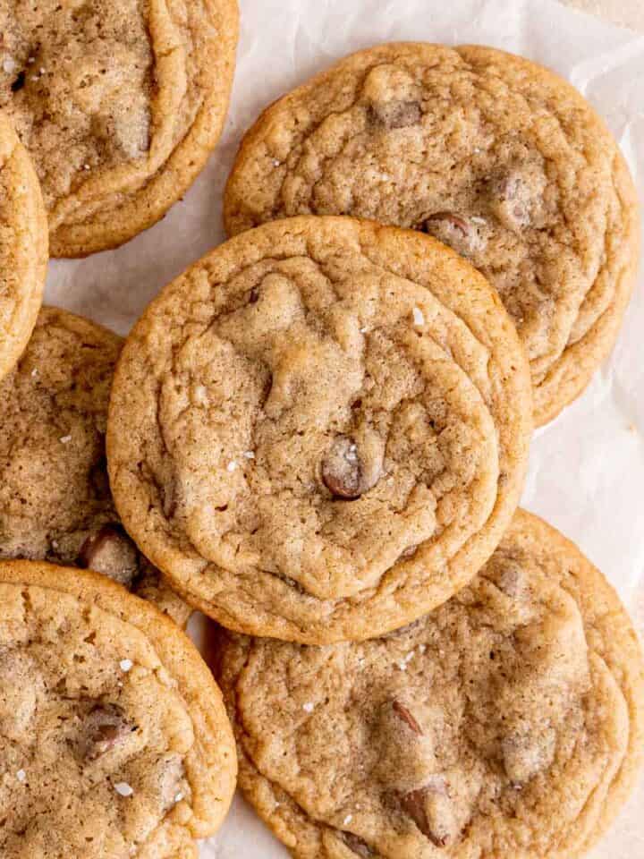 The Best Gooey Caramel Chocolate Chip Cookies – Broken Oven Baking
