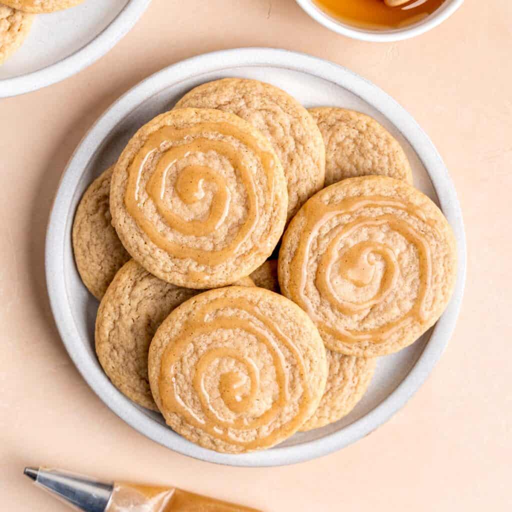 Easy Glazed Honey Bun Cookies – Broken Oven Baking