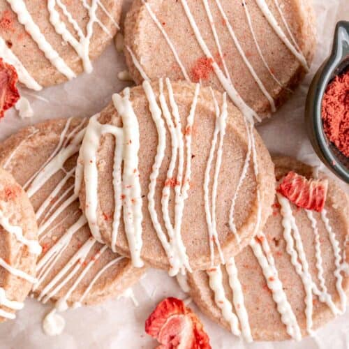 Easy Strawberry Shortbread Cookies – Broken Oven Baking